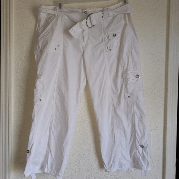 Cato | Pants & Jumpsuits | Cato Cargo Capri Pants | Poshmark